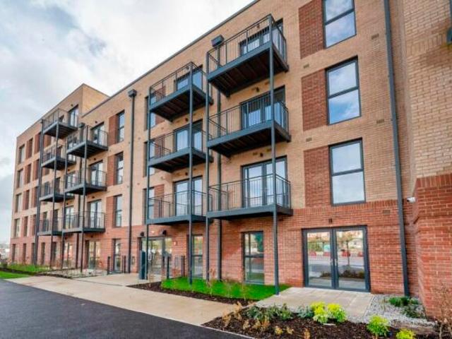 1 bedroom flat for rent in 216 Vesta Boulevard, Exeter, Devon, EX4