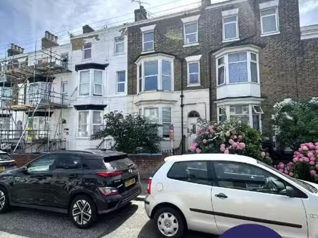 1 bedroom flat for rent in 21 Cannonbury Road, Ramsgate, Kent.