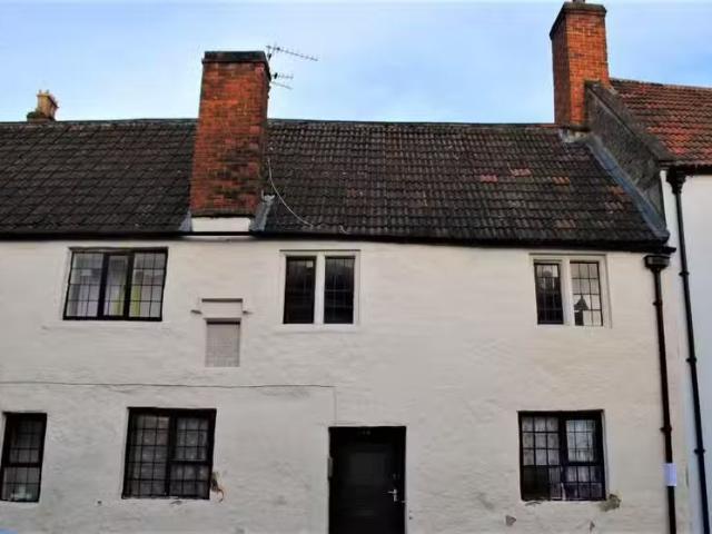 1 bedroom flat for rent in 28 Chamberlain Street, Wells, Somer.