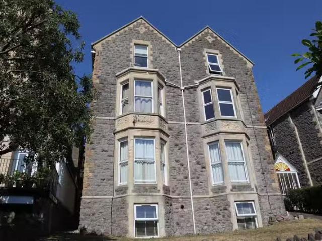 1 bedroom flat for rent in 29 Victoria Road, Clevedon, BS21