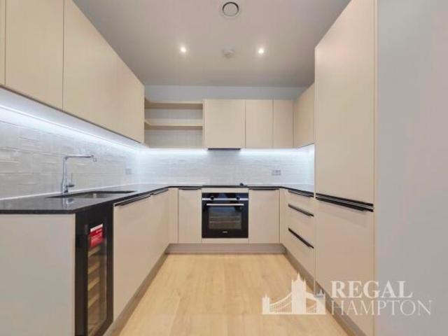 1 bedroom flat for rent in 2 Pilkington Ter, Pettman Crescent, London, SE28