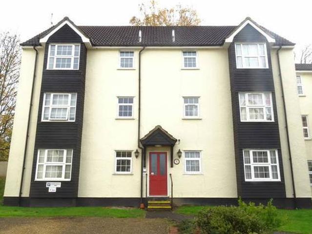 1 bedroom flat for rent in 37 Red Lion Court Dane Street Bishops Stortford CM23