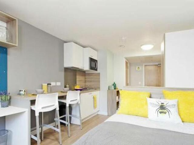 1 Bedroom Flat For Rent In 34b
