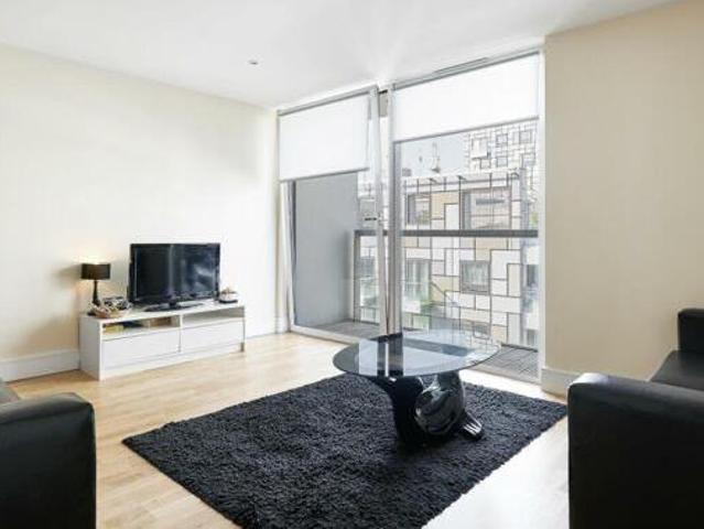 1 Bedroom Flat For Rent In 38 Millharbour