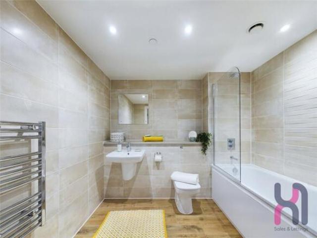 1 bedroom flat for rent in 3 Pomona Strand, Old Trafford, M16