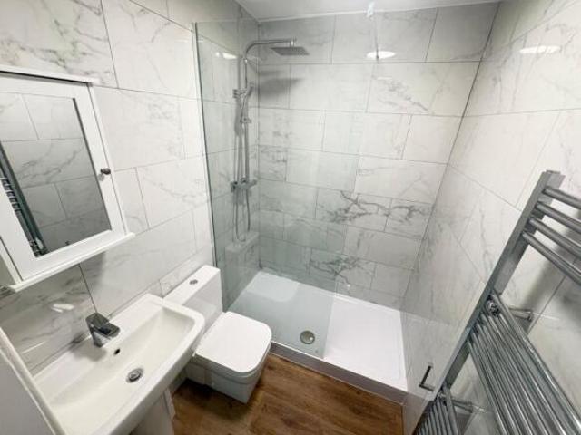 1 bedroom flat for rent in 3 St Johns Terrace, Hyde Park, Leeds, West Yorkshire, LS3