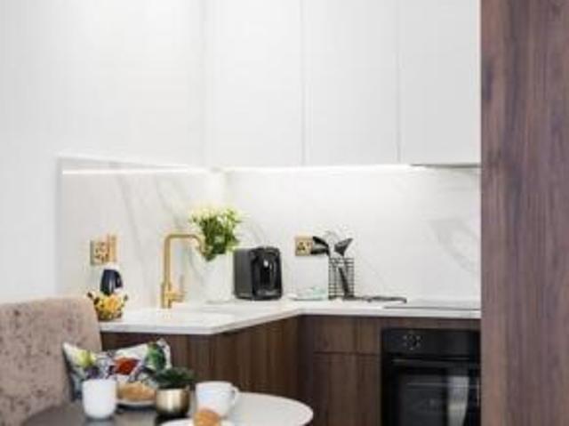 1 bedroom flat for rent in Tanner Row, York, YO1