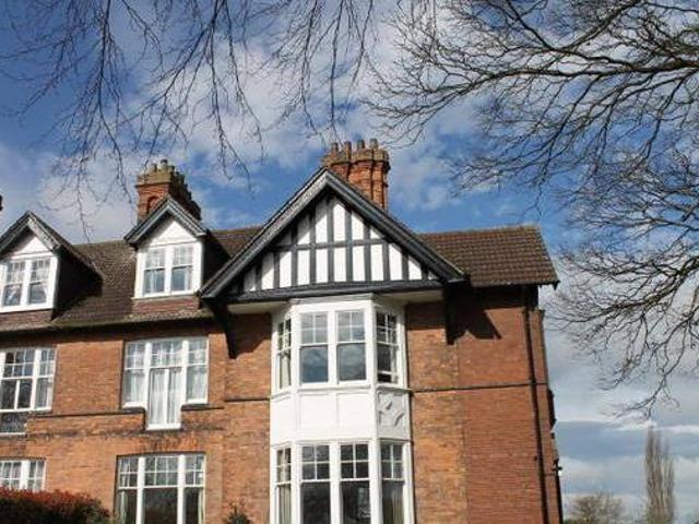 1 bedroom flat for rent in Tadcaster Road York YO24