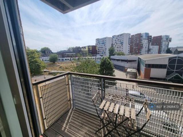 1 bedroom flat for rent in Tarves Way, London, SE10