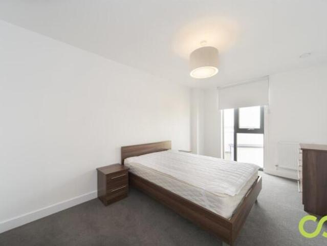 1 bedroom flat for rent in Tavernelle House, High Street, SM1