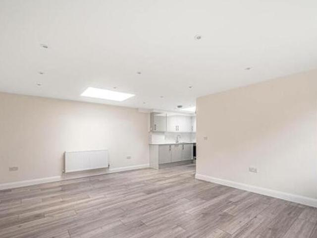 1 Bedroom Flat For Rent In Temple Fortune, London