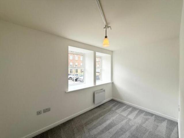 1 bedroom flat for rent in Teasel Row, Eyres Mill Side, Leeds, West Yorkshire, LS12