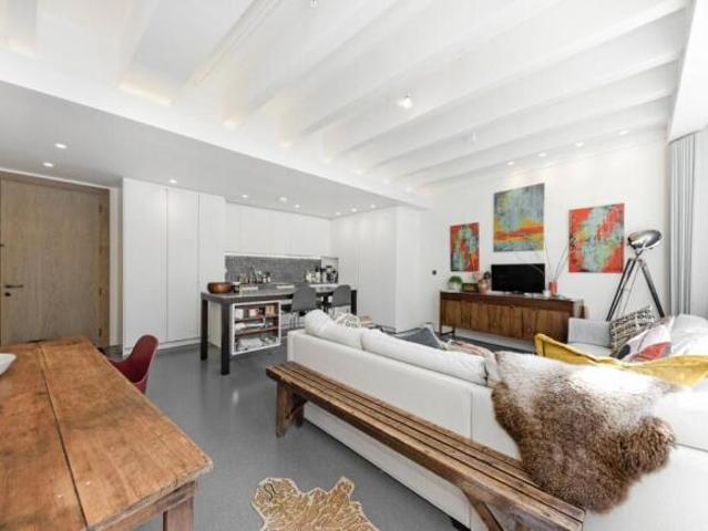1 bedroom flat for rent in Television Centre, 101 Wood Lane, White City, London, W12
