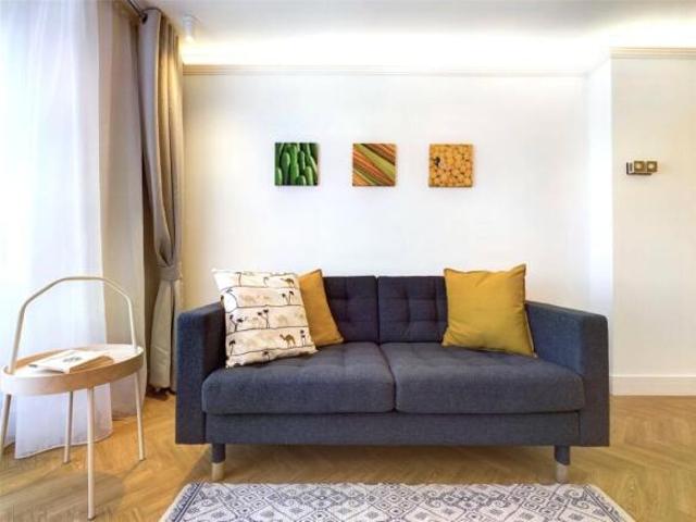 1 bedroom flat for rent in Teresa Mews, Walthamstow, London, E17