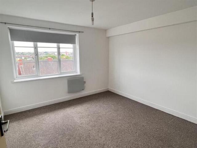 1 bedroom flat for rent in Thomas Edward Coard, Gorse Hill, Swindon, SN2
