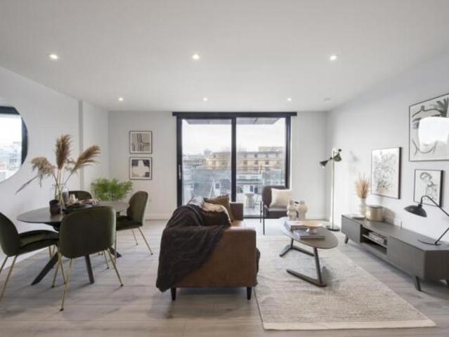 1 bedroom flat for rent in The Courtyard Circus Street BN2