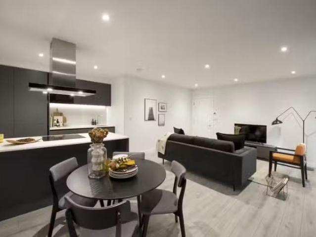 1 bedroom flat for rent in The Courtyard Circus Street BN2