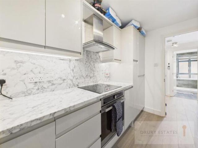 1 bedroom flat for rent in The Cobalt Building 10 15 Bridgewater Square, London, EC2Y
