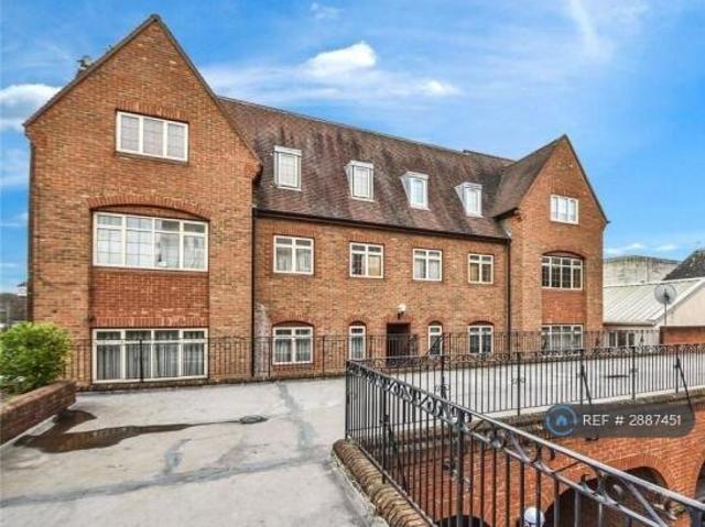 1 bedroom flat for rent in The Cloisters, Dartford, DA1