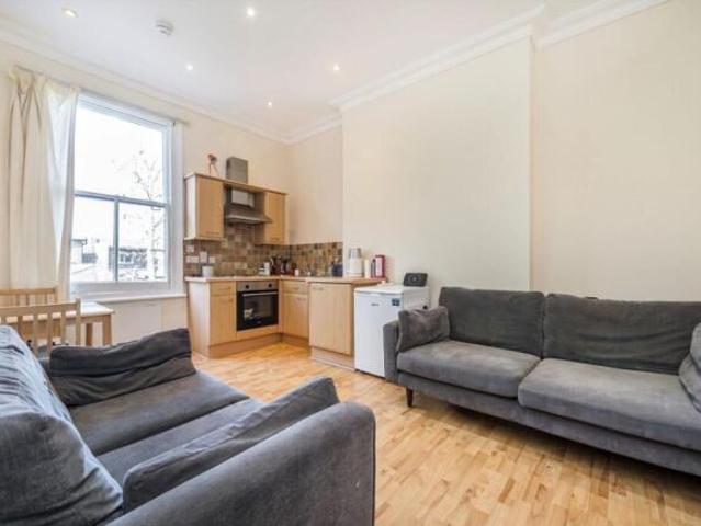 1 bedroom flat for rent in The Avenue, Ealing, W13