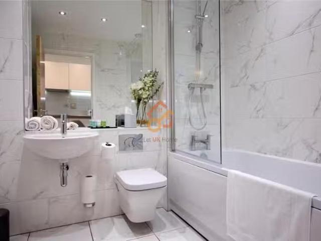 1 bedroom flat for rent in The Axium, 36 Windmill Street, Birm.