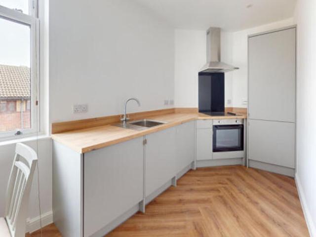 1 bedroom flat for rent in The Grove, Nottingham, NG7