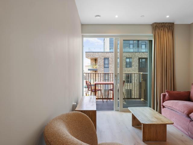 1 Bedroom Flat for Rent in The Draper | Foxtons