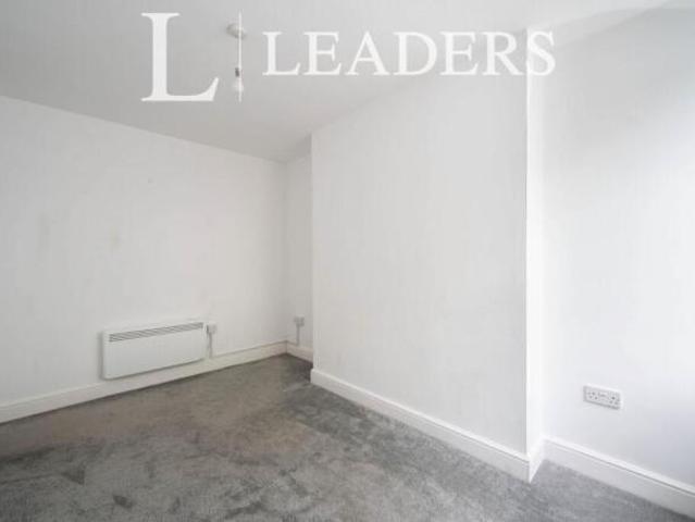 1 bedroom flat for rent in The Friary, Close, PO5