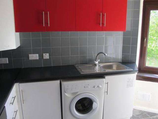 1 bedroom flat for rent in The Furlongs Hamilton ML3