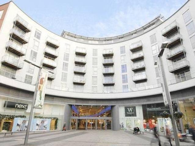 1 bedroom flat for rent in The Heart WaltonOnThames KT12
