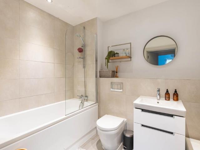 1 bedroom flat for rent in The Heights, Cumnor Hill, Oxford, OX2