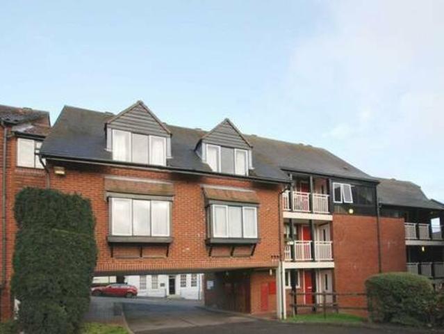 1 bedroom flat for rent in The Mount GU2 Guildford GU2