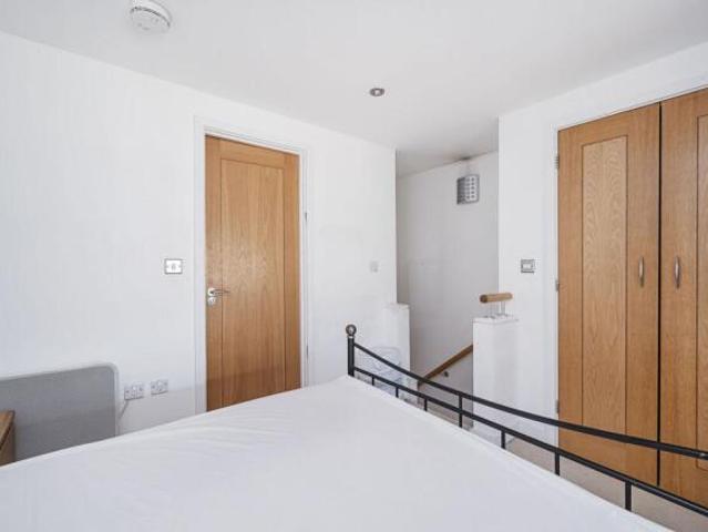 1 bedroom flat for rent in The School House, Islington, London, N7