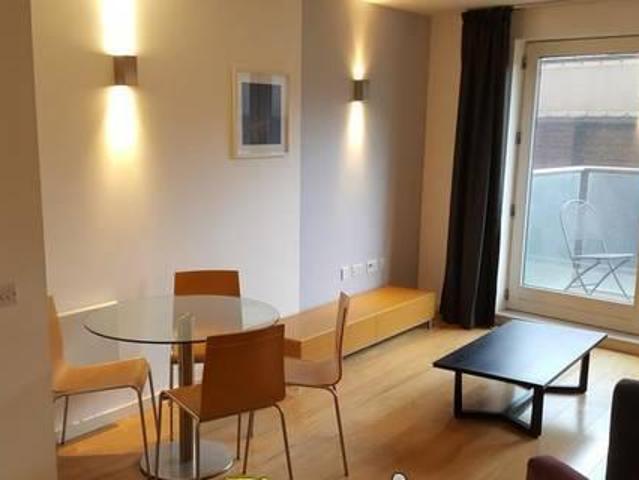 1 bedroom flat for rent in The Skyline 2 Goulden Street M4 Furnished M4