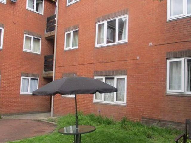 1 bedroom flat for rent in The Paddock Fulwood PR2
