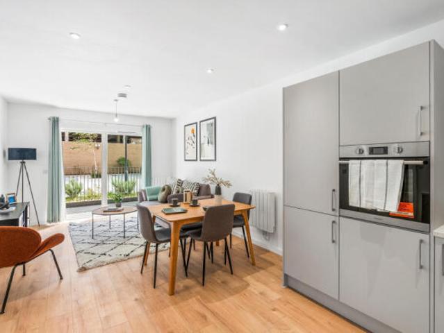 1 bedroom flat for rent in The Quarters, Chatham, Kent, ME4