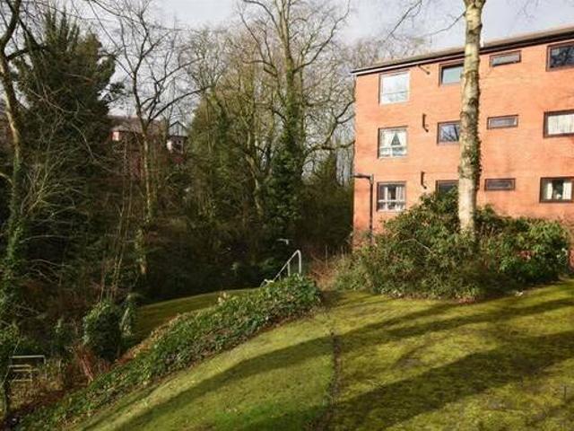 1 bedroom flat for rent in The Woodlands Hyde SK14