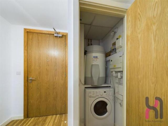 1 bedroom flat for rent in The Tower, 19 Plaza Boulevard, Liverpool, L8