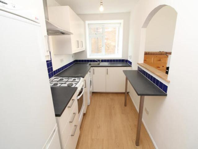 1 bedroom flat for rent in Thicket Road, Anerley, SE20