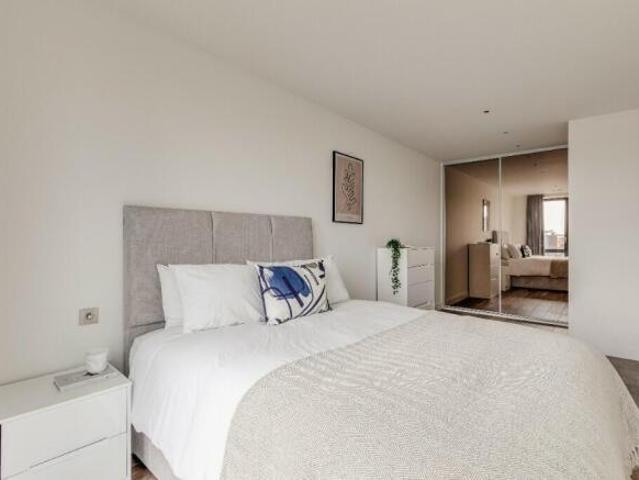 1 bedroom flat for rent in Three Colts Lane, London, E2