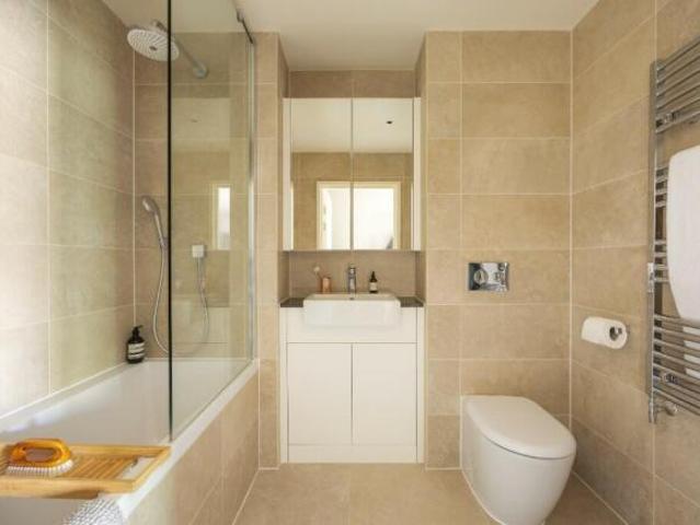 1 bedroom flat for rent in Three Colts Lane, London, E2