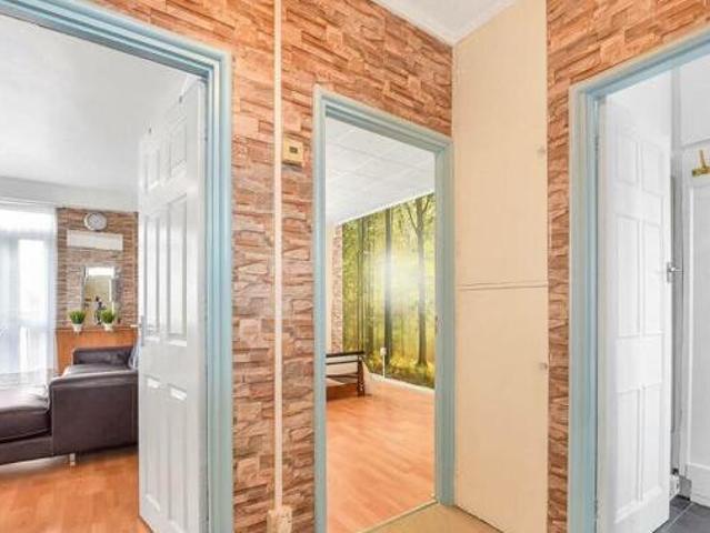 1 Bedroom Flat For Rent In Tooting, London
