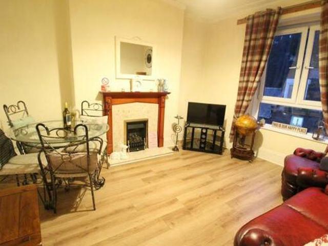 1 Bedroom Flat For Rent In Top Floor