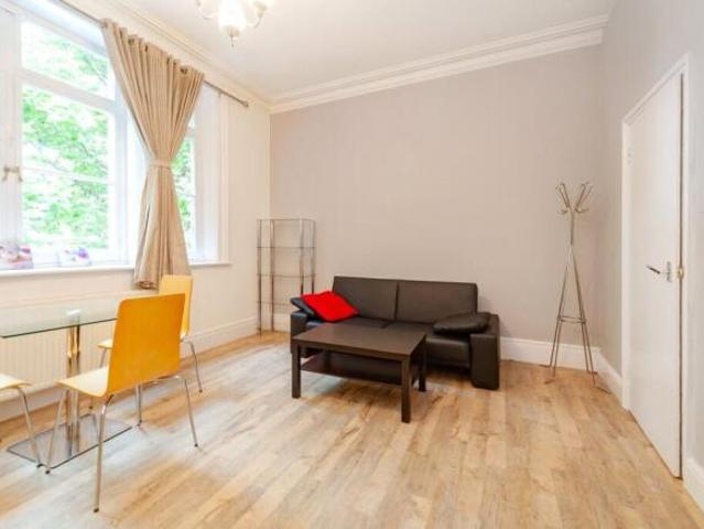 1 bedroom flat for rent in Tottenham Court Road, Fitzrovia, London, W1T