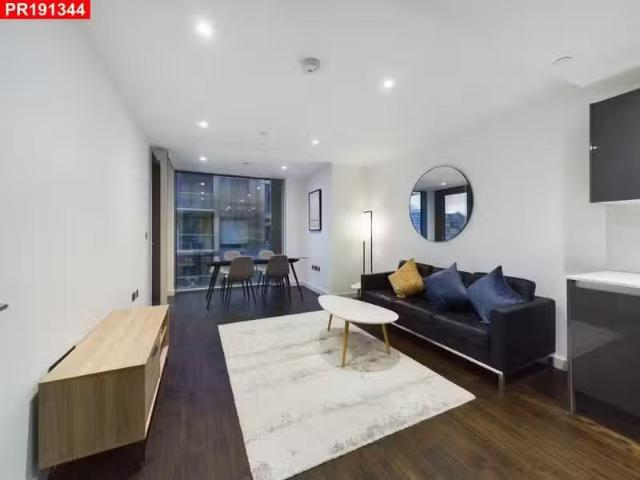 1 bedroom flat for rent in Tower Hill – 1 Bedroom Flat, E1