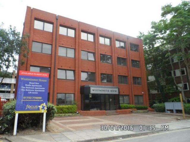 1 bedroom flat for rent in Town Centre, SL1