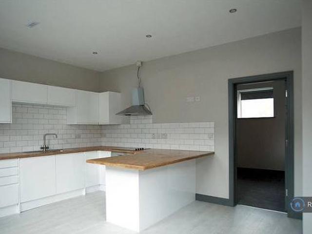 1 bedroom flat for rent in Town Hill Warrington WA1
