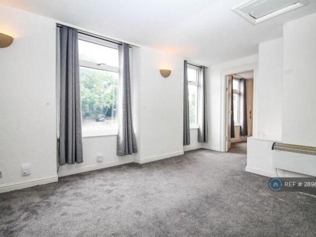 1 bedroom flat for rent in Town Street, Stanningley, Pudsey, LS28
