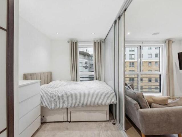1 bedroom flat for rent in Townmead Road, Octavia House, SW6