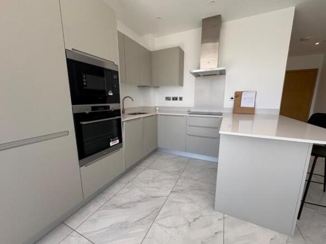 1 bedroom flat for rent in Trent Lane, Nottingham, Nottinghamshire, NG2